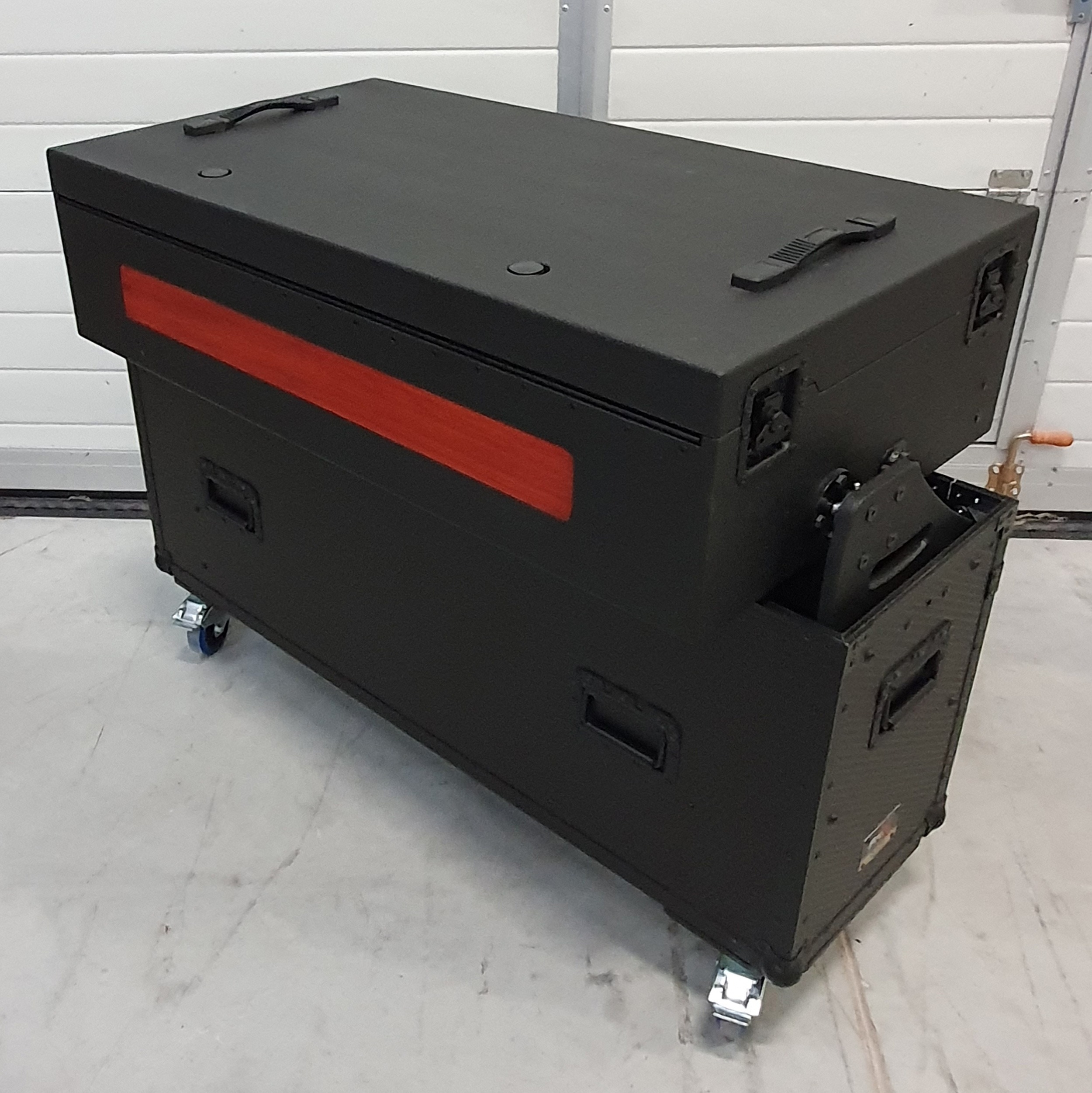 Flip-Ready Easy Retracting Hydraulic Lift Case for RANE Twelve Seventy ...